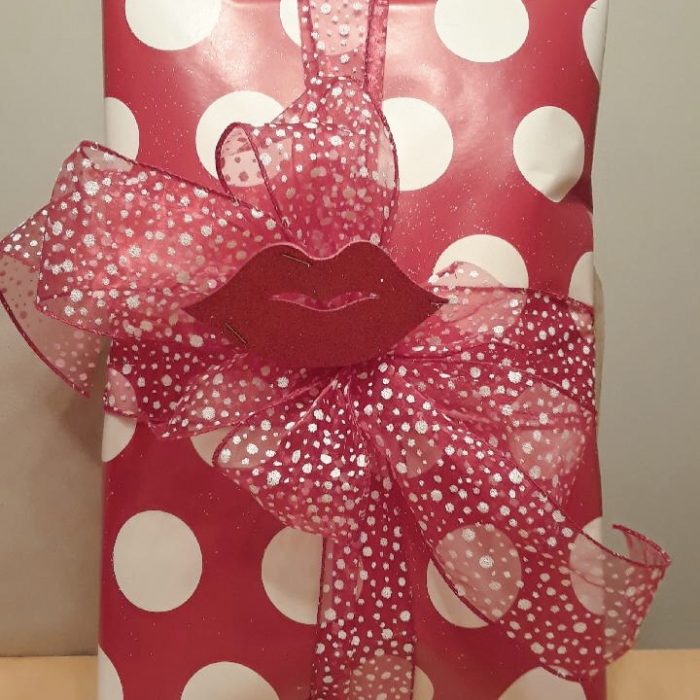 Happy Wrapping- Custom Gift Wrapping Services in Morton Grove, IL